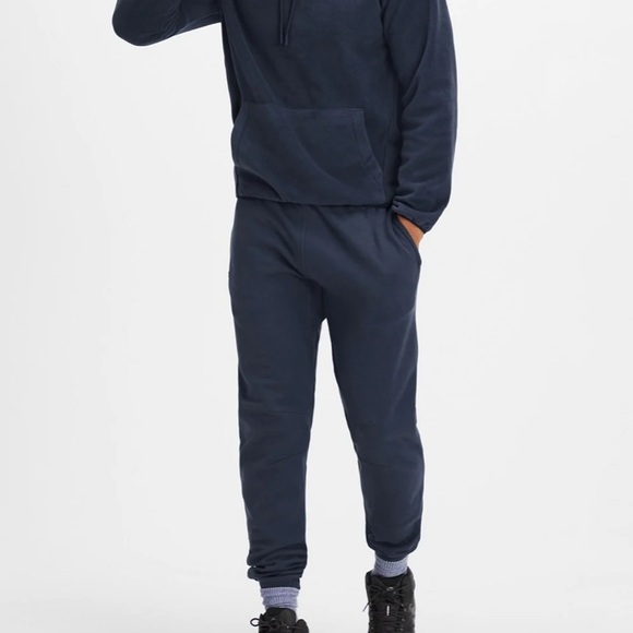 Fabletics | Pants | New Fabletics The Go To Jogger In Navy Size Small ...